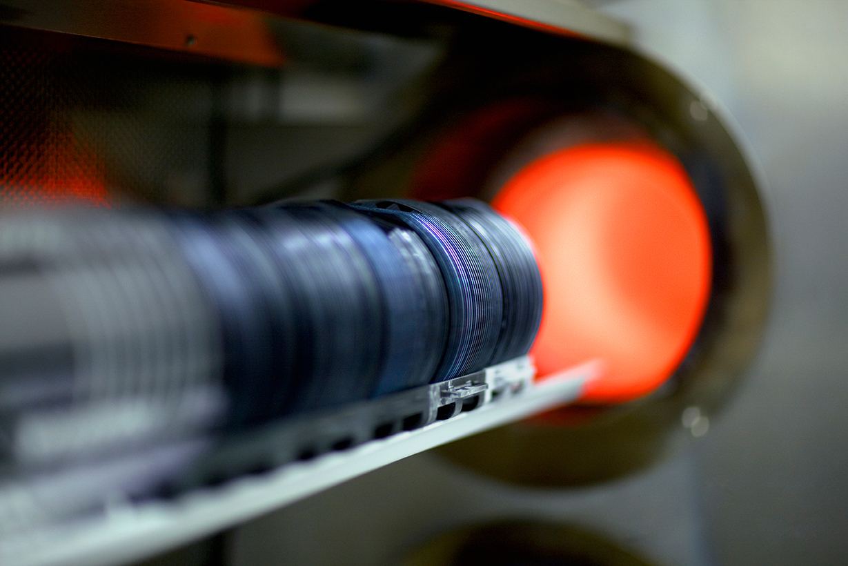 Why Is Precise Temperature and Power Control Essential in Semiconductor ...